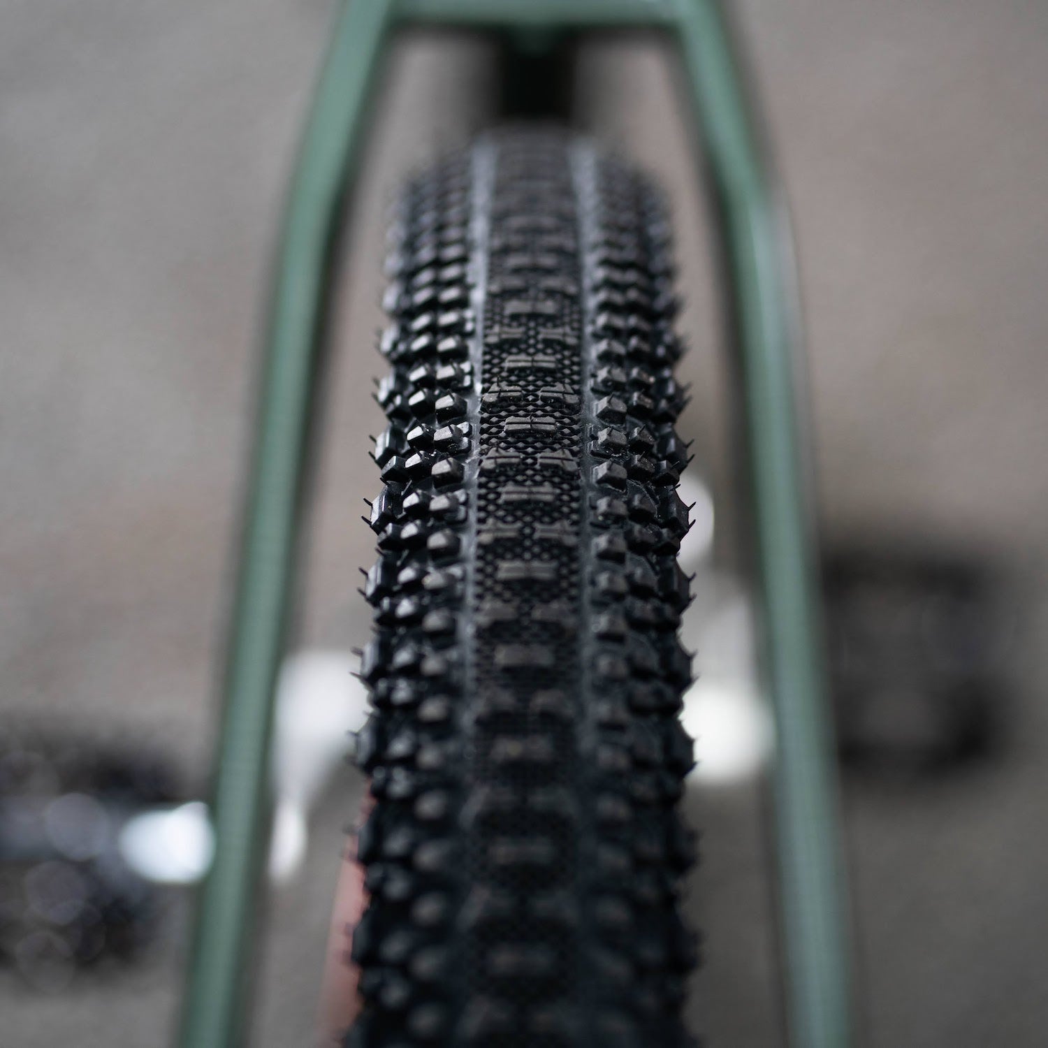 SIMWORKS Super Yummy Tire 26"